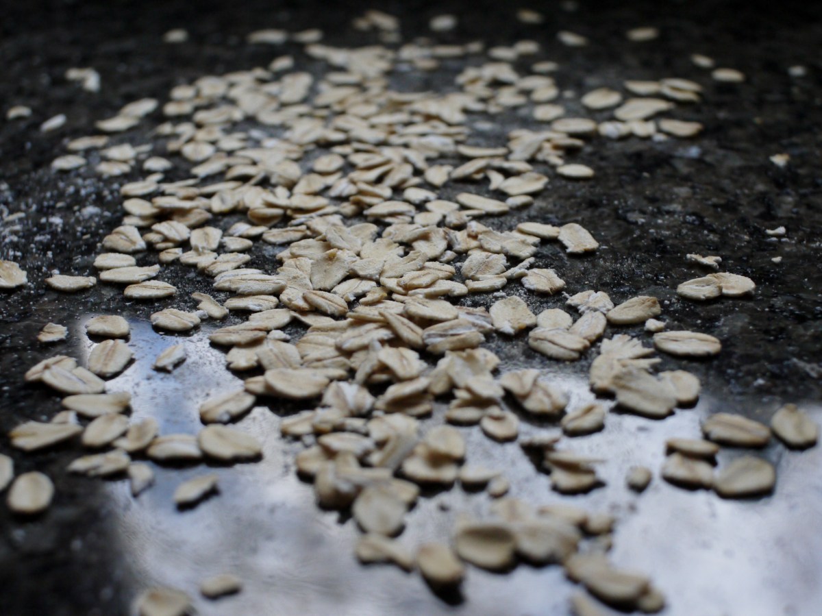 Grind your own Oat Flour – SpoonGood